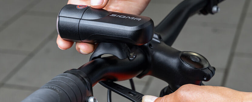 AURA 30 - Bike Light – 30 Lux, 40m, Battery, StVZO - SIGMA