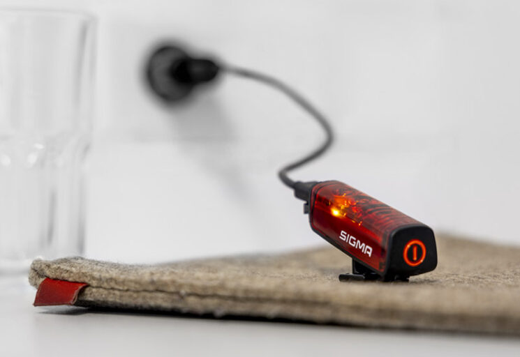 BLAZE - Rear Light – Brake light & Auto Sensor - SIGMA