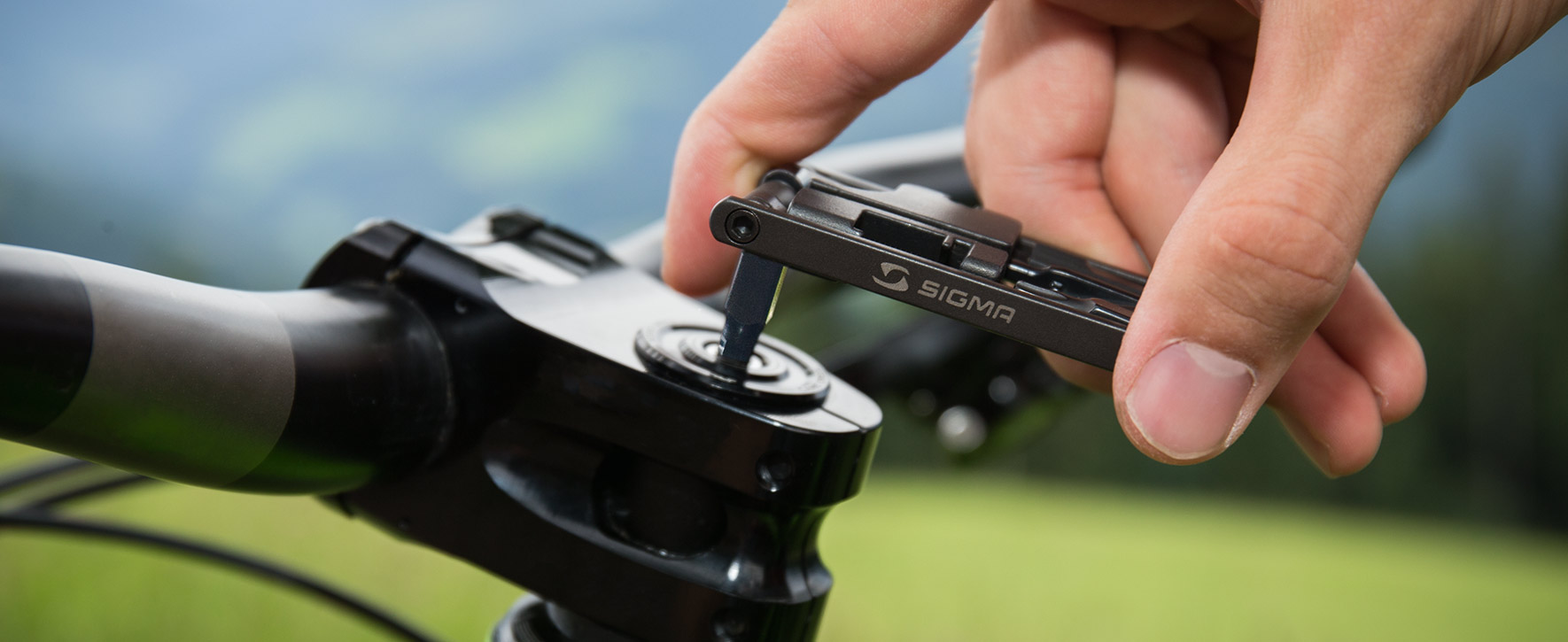 Pocket Tool (small) - Compact Multitool - SIGMA